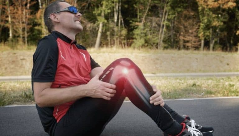 Las 9 lesiones de rodilla más comunes en corredores: causas, síntomas y ...